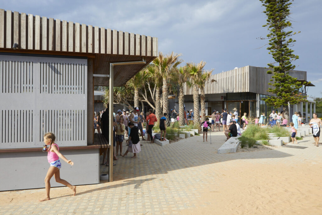 Long Reef Surf Life Saving Club - NSW (Australia) - BrasAussie Design